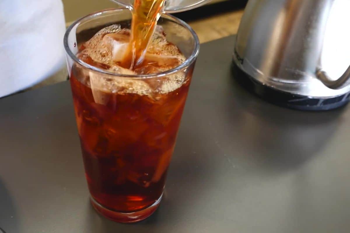 How To Make Flash-Chilled Iced Coffee