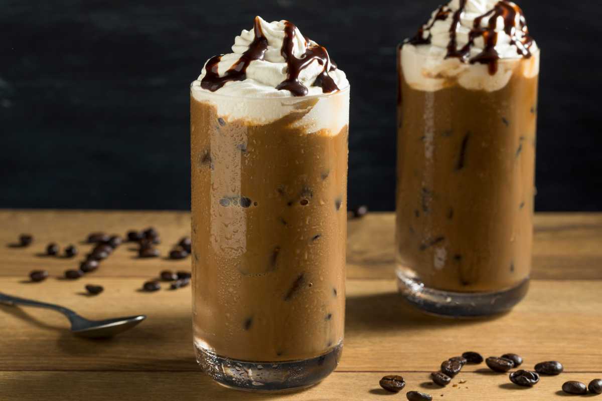 Cappuccino vs Mocha: Unveiling Your Favorite Coffee Pick