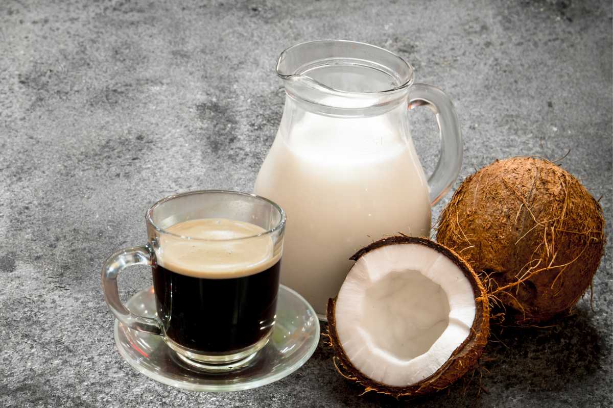 Coconut Milk in Coffee: A Delicious and Dairy-Free Alternative