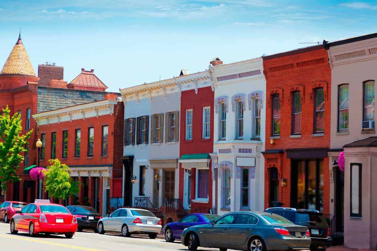 Top 10 Georgetown Coffee Shops You Must Visit in DC!